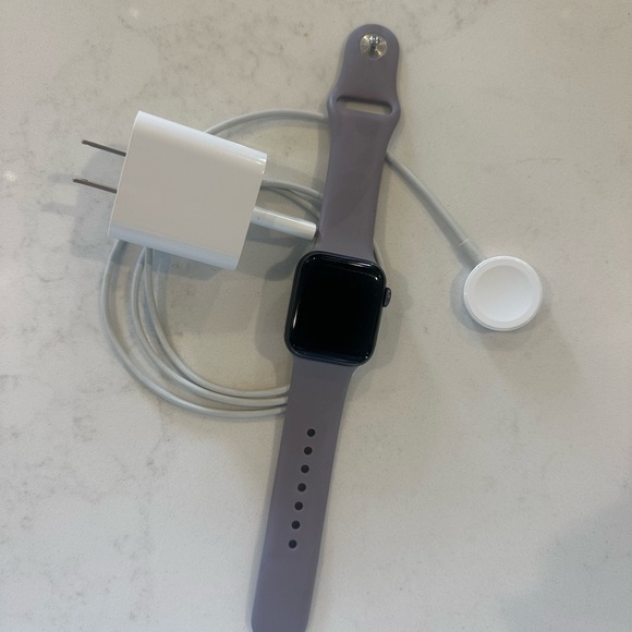 Apple | Wearables | 4mm Apple Watch Se Aluminum Ceramic Case Gps ...